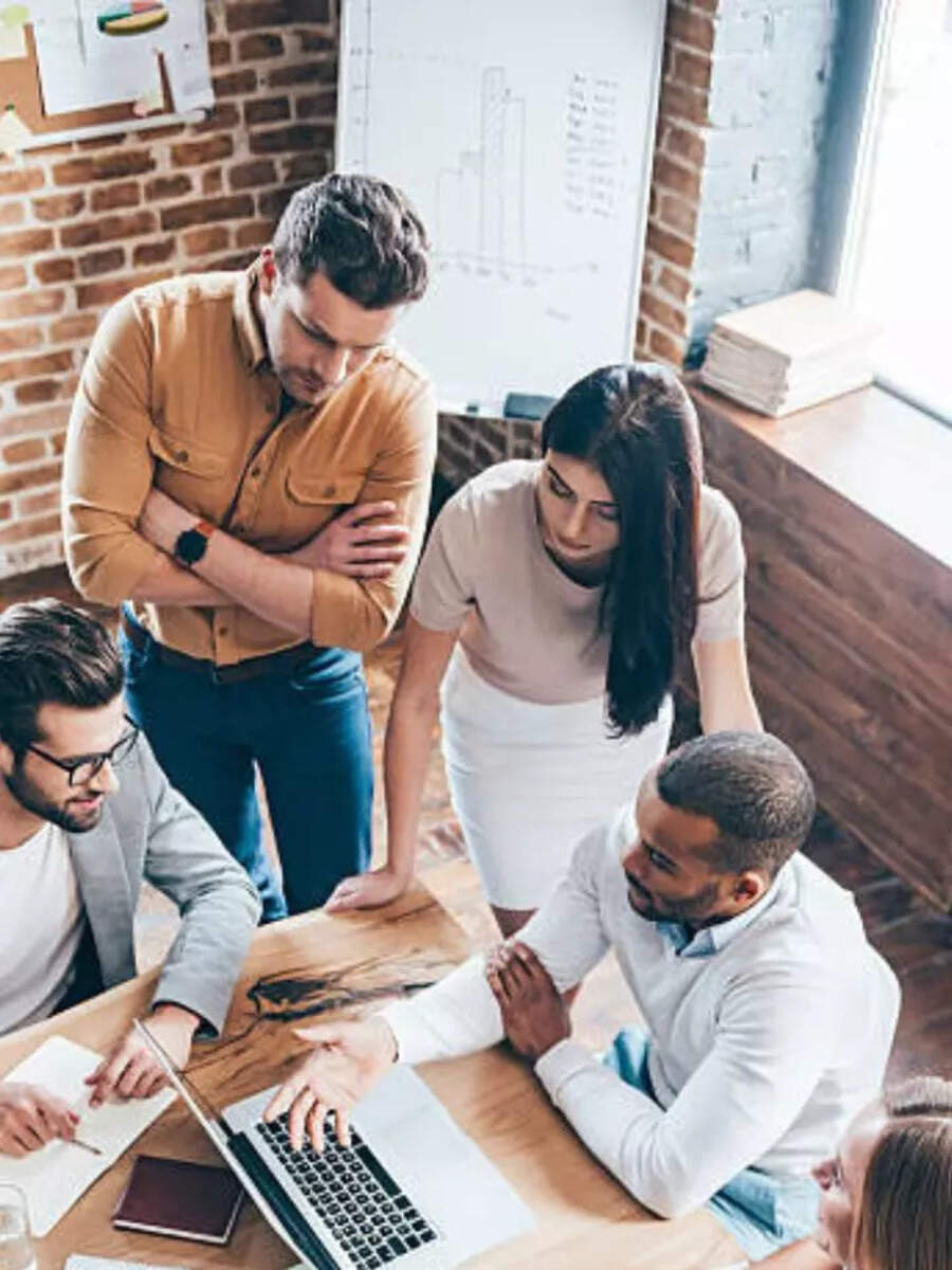 7 Tips for Freshers to Maintain Professionalism in Workplace | Times Now