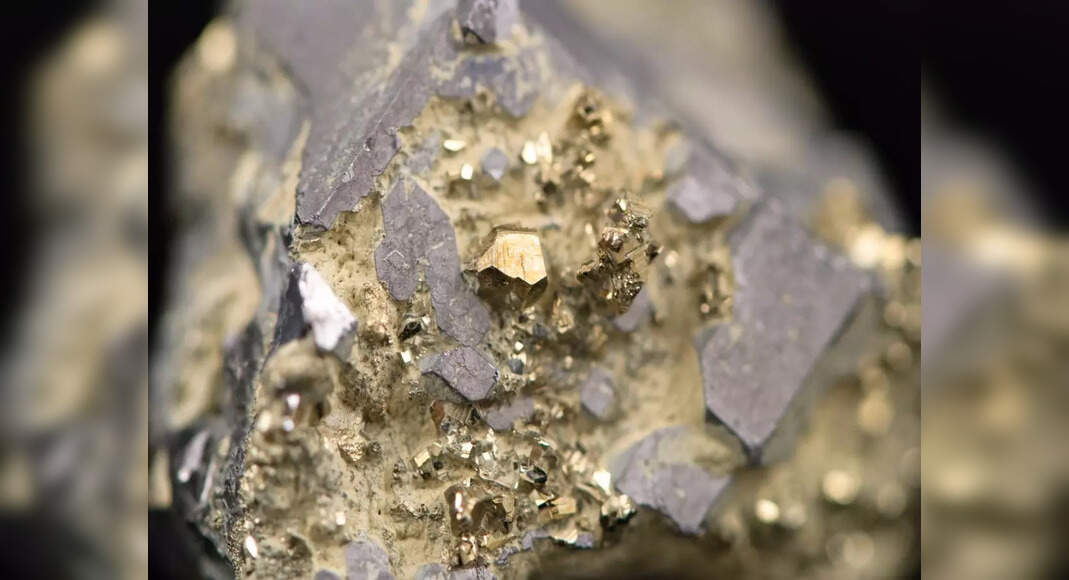 ‘Invisible’ gold, worth $24 billion, discovered in Johannesburg’s mine ...