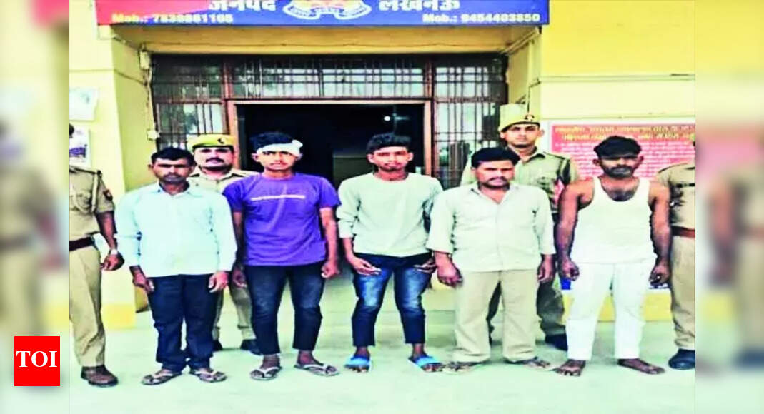 Man: Man clubbed to death in Lucknow | Lucknow News - Times of India