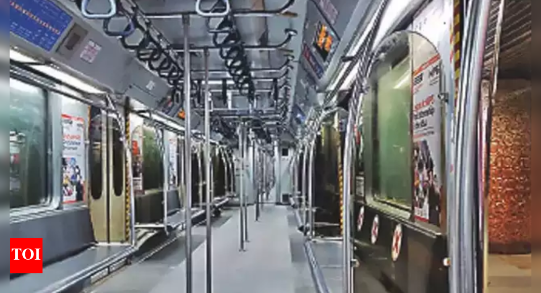 Metro: Few takers for 11pm metro due to 80-min wait, ticket counter ...