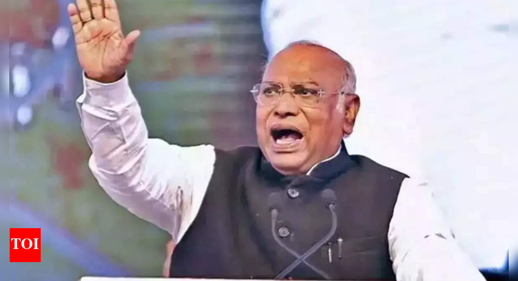 'He has insulted Bihar': Congress chief Mallikarjun Kharge attacks PM over 'mujra' remark ...