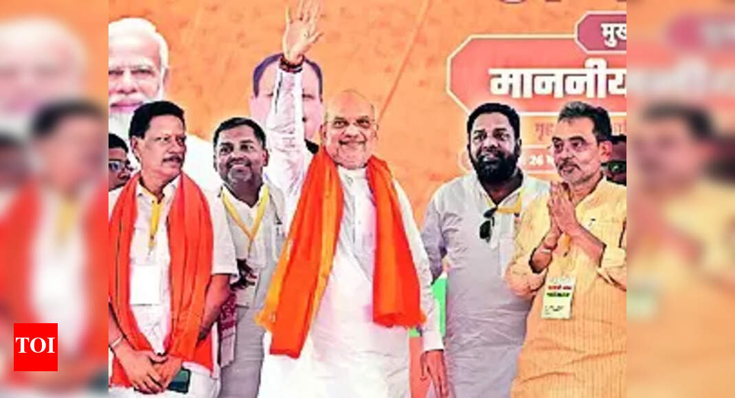 RaGa: RaGa prefers travelling abroad, PM works without leave: Shah ...