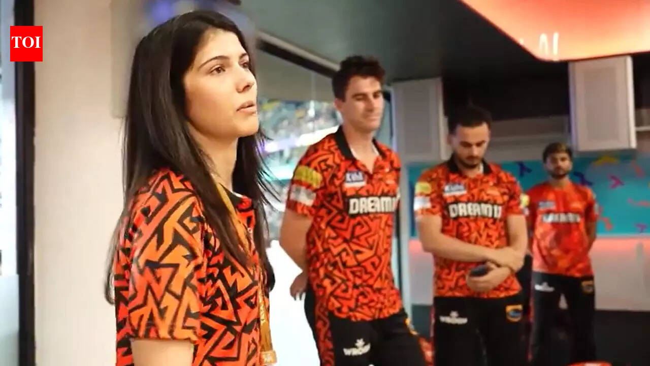 'You guys redefined T20 cricket': In emotional dressing room speech ...