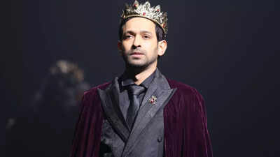 'Blackout' director Devang Bhavsar on Vikrant Massey's role in the film: 'He has not played ...