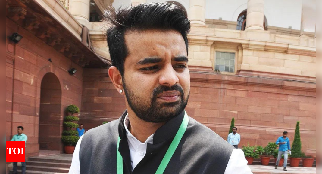 Prajwal Revanna to appear before SIT on May 31, apologises to family ...