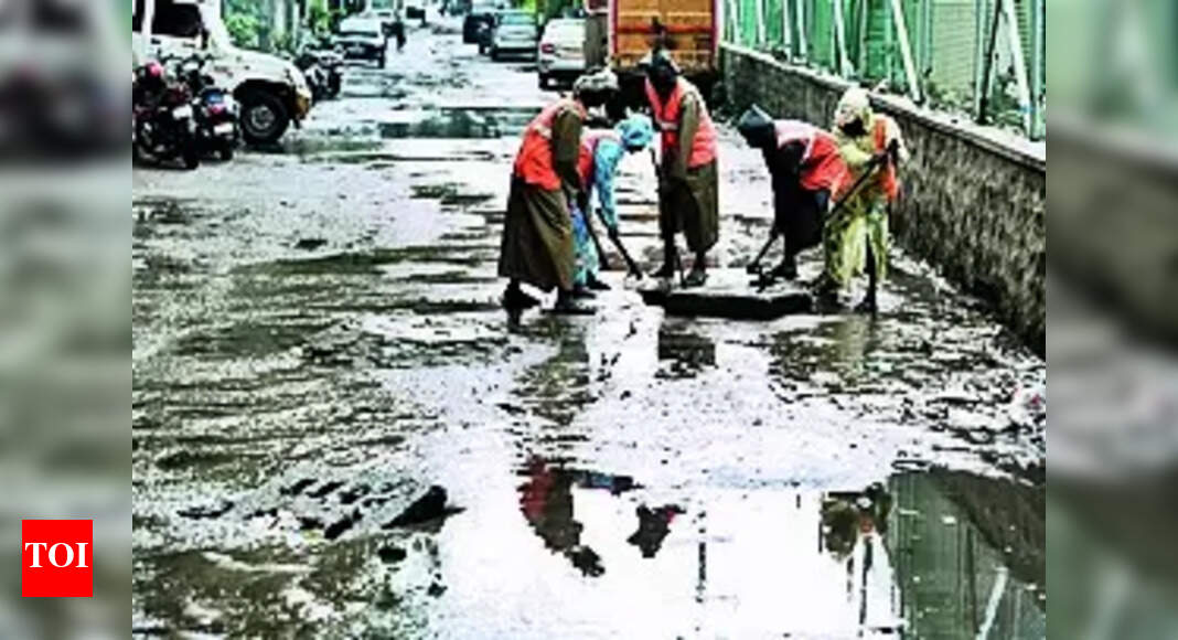 GHMC Workers: Risky Work Conditions Grip GHMC Workers Ahead of Rains ...