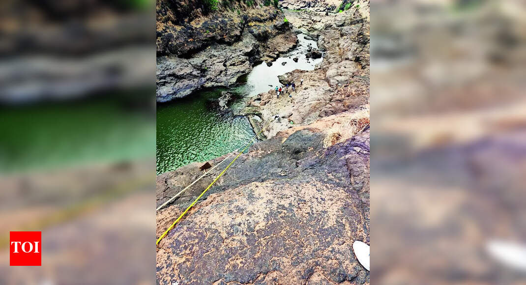 Vaitarna River: Body of 44-year-old found in Vaitarna river | Nashik ...