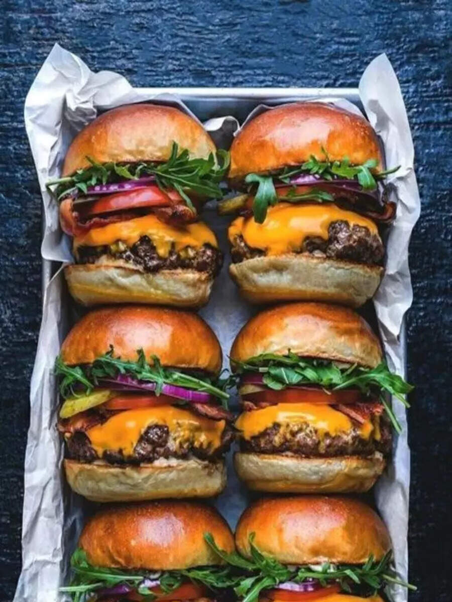 Zodiac Signs As Burgers | Times Now