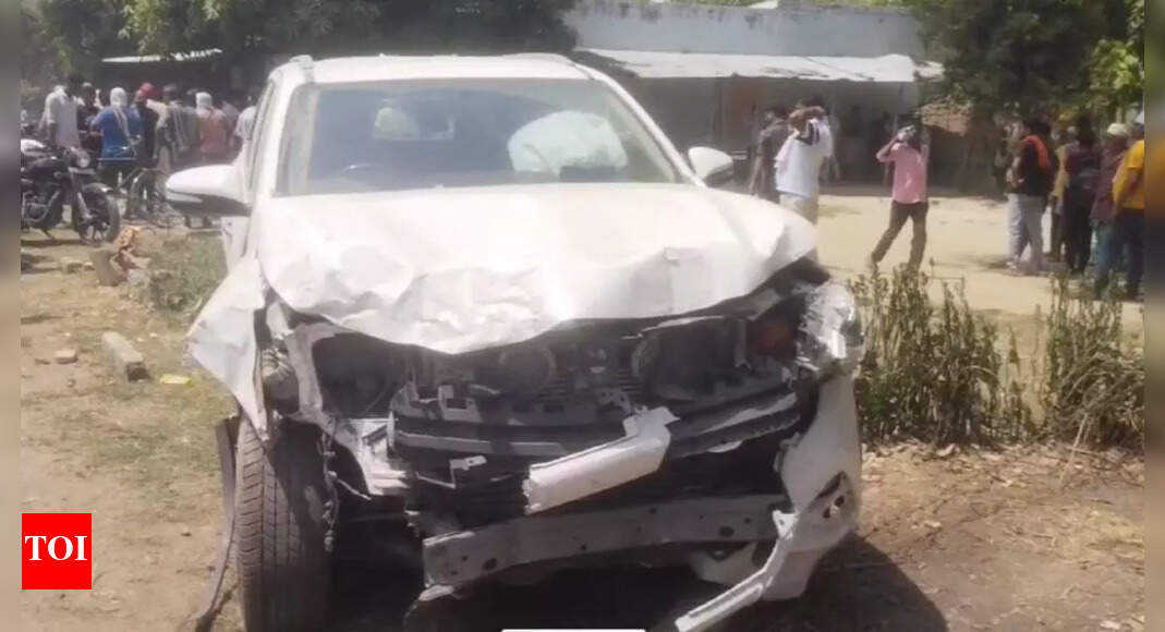 Brij Bhushan Sharan Singh News: 2 dead in UP after SUV in Brij Bhushan's son's convoy hits ...