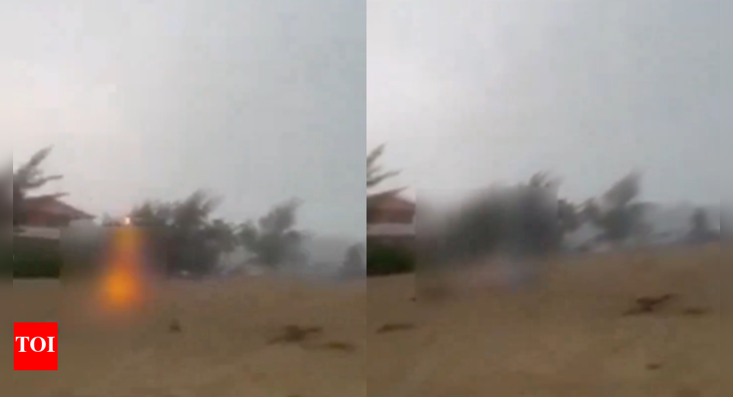 Three American children struck by lightning on beach in Puerto Rico ...