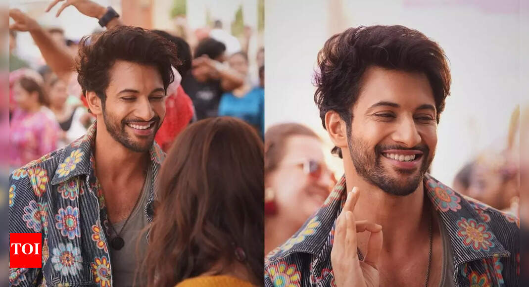 Rohit Saraf shares a BTS video of the 'Soni Soni' song from 'Ishq Vishk ...