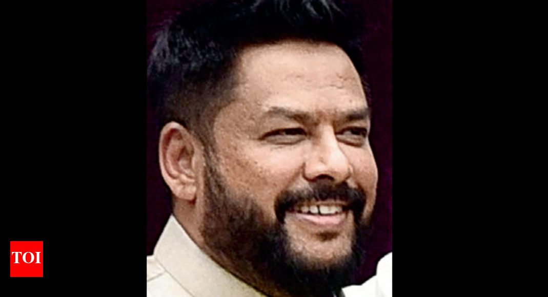 Under graft cloud, Karnataka minister B Nagendra could be dropped from ...