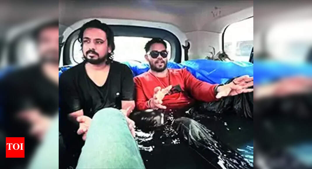 YouTuber's pool-in-car 'Aavesham' puts him in dock | Kochi News - Times ...