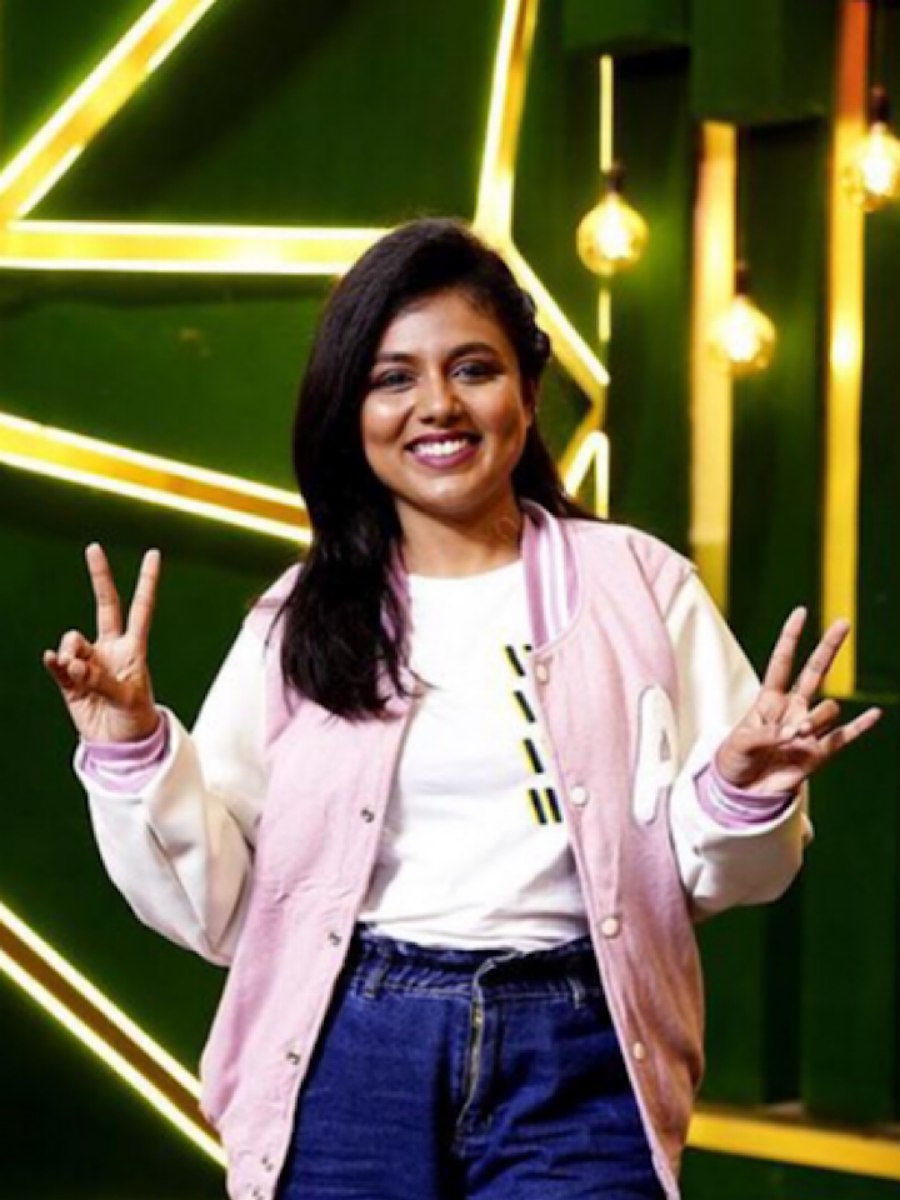 In pics: Beautiful looks of VJ Tara | Times of India