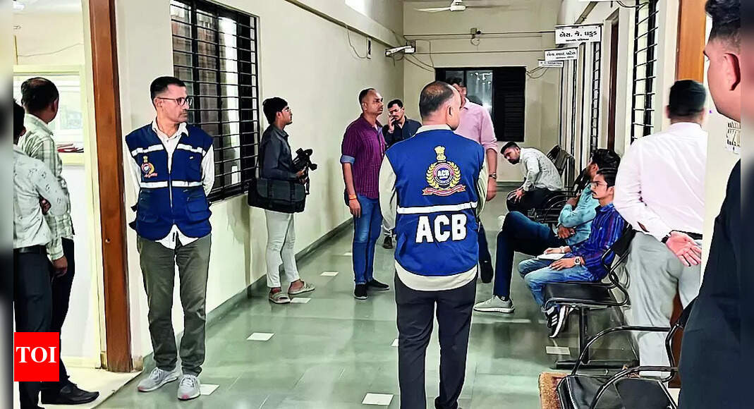 Rajkot Municipal Corporation: Four Government Officials Booked in ...