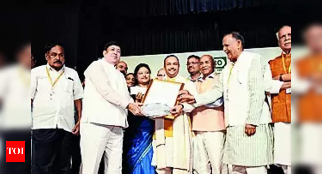 Cooperative Movement: Cooperative minister felicitated by Iffco for ...