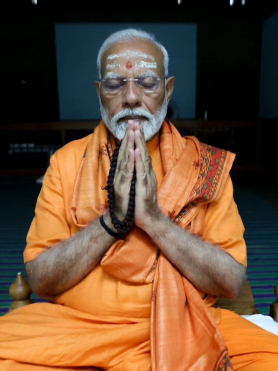 Inspired By Swami Vivekananda, PM Modi Meditates At Dhyan Mandapam ...
