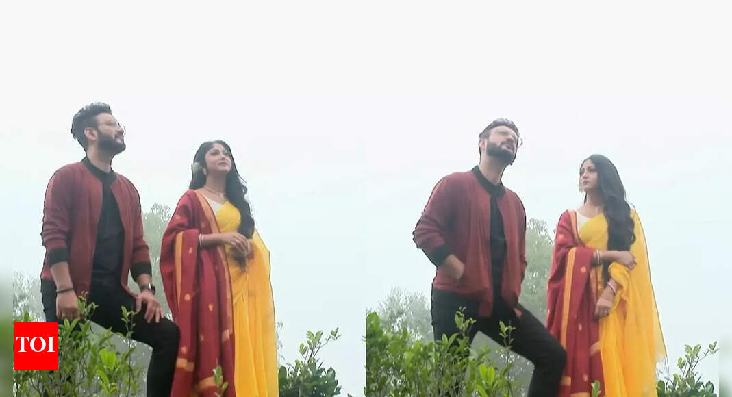 Kothha: AV takes Kotha and Juni to Darjeeling - Times of India