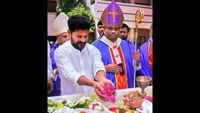 Thumma Bala: Archbishop emeritus of Hyd Thumma Bala laid to rest at St ...