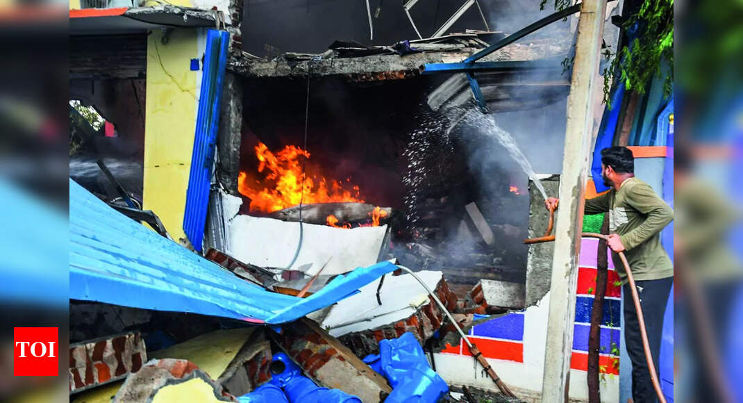 3 die in paint factory fire in Tamil Nadu's Tiruvallur district ...