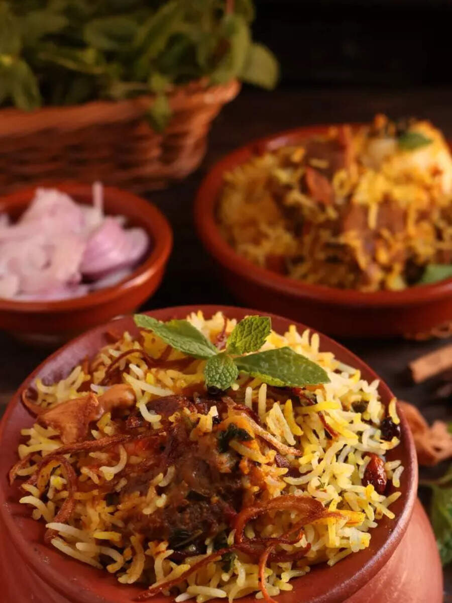 Kerala-Style Thalassery Chicken Biryani In Easy Steps For Your Next ...