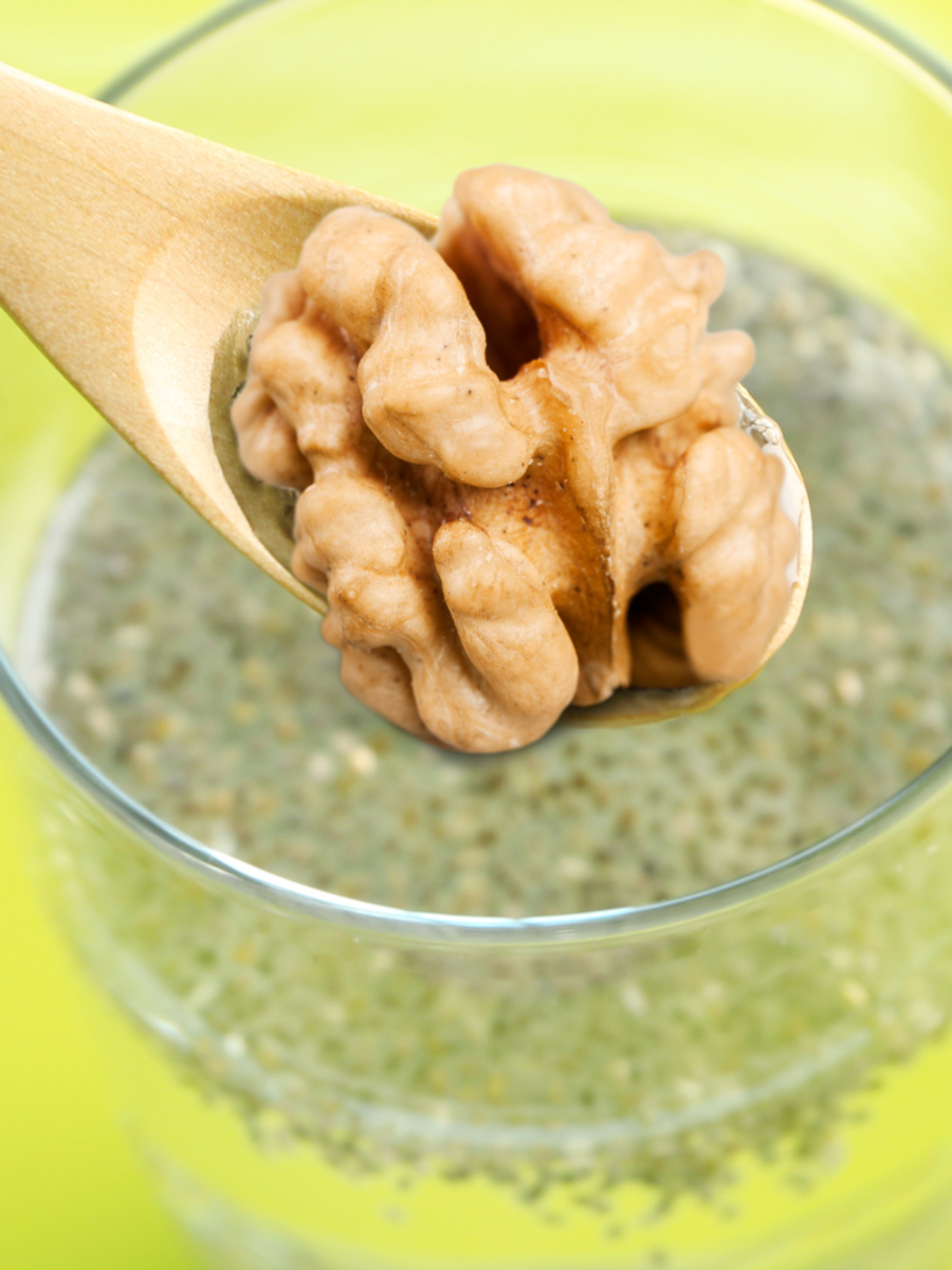 10 benefits of eating 1 soaked walnut everyday | Times of India