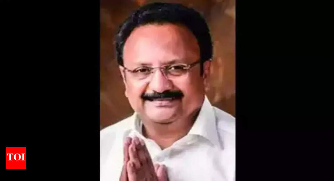 DMK’s Ganapathy Rajkumar beats Annamalai in Coimbatore | Coimbatore News - The Times of India