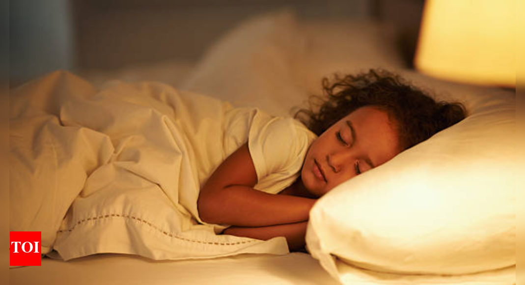 The impact of screen time on pediatric sleep patterns: Latest findings ...