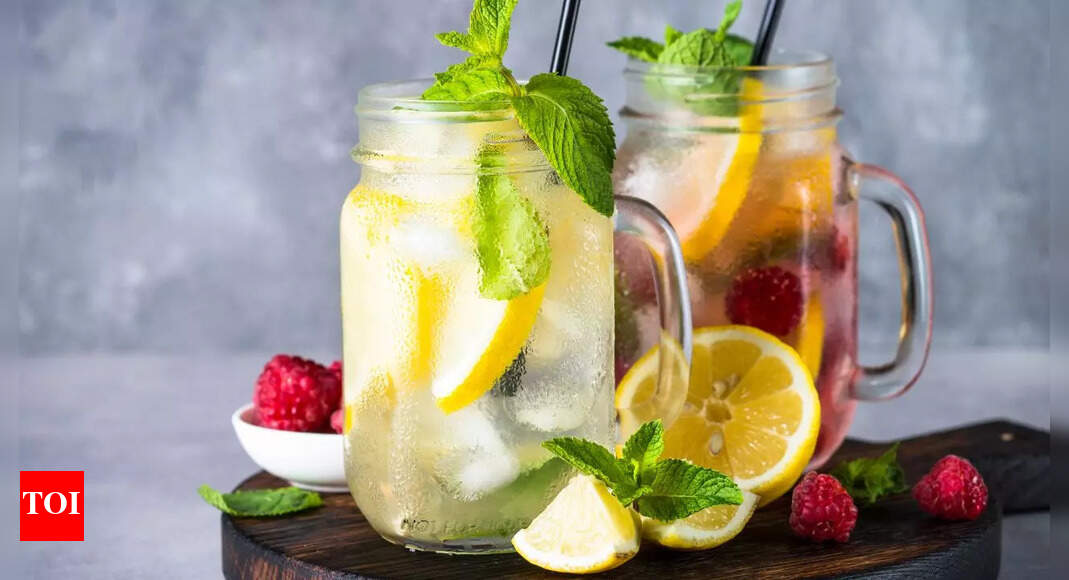 8 Simple additions to regular water that will keep you cool - Times of ...