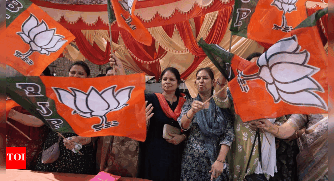 NDA vote share was 0.17 % more than INDIA bloc, yet latter got seven ...