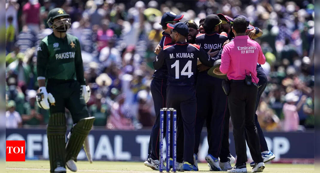 'Meri literally bas ho gayi hai': Pakistan fan blasts team after shock ...