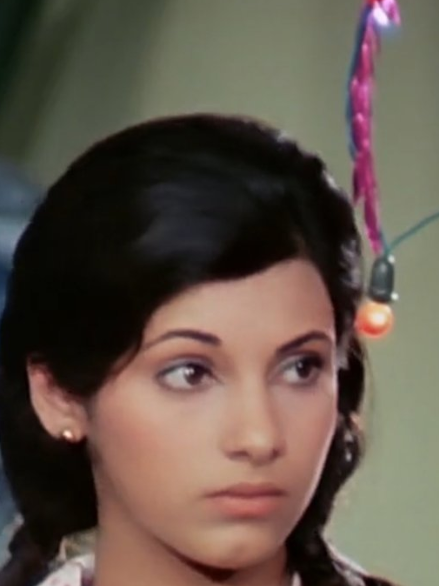 Dimple Kapadia's Memorable Films: Bobby To Dil Chahta Hai And More ...