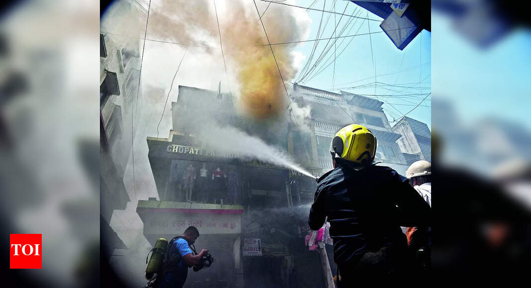 Fire Outbreak: Fire Erupts in Garment Shop at Chauta Bazaar, Surat ...