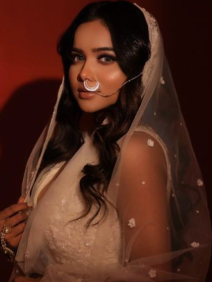 Manisha Rani's top desi looks | Times of India