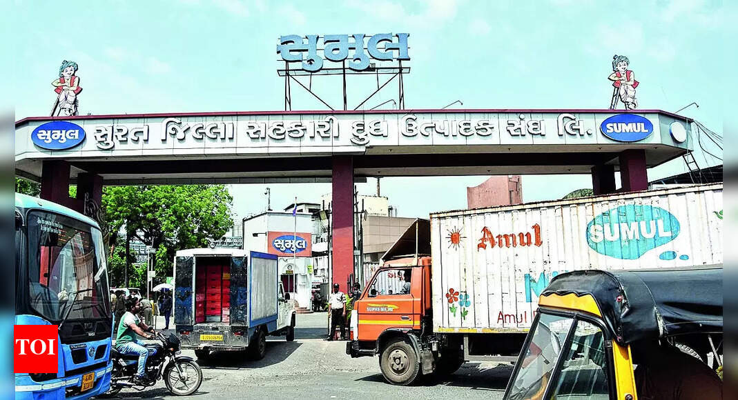Milk Prices: Sumul hikes milk prices by ₹2 per litre | Surat News ...