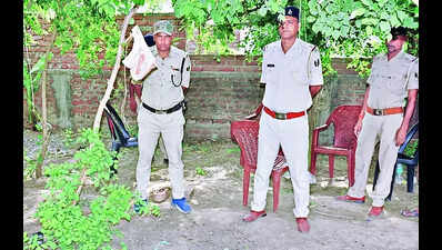 Land Dispute: Man gunned down by cousin over land row | Patna News - Times of India