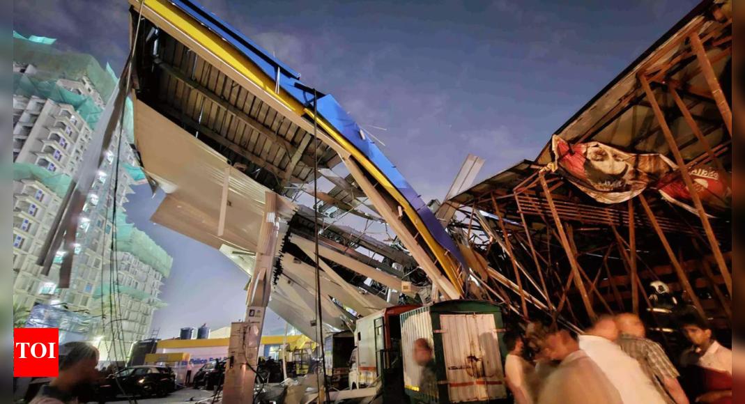 2 held in Goa for Mumbai hoarding crash, sent to police custody | India ...