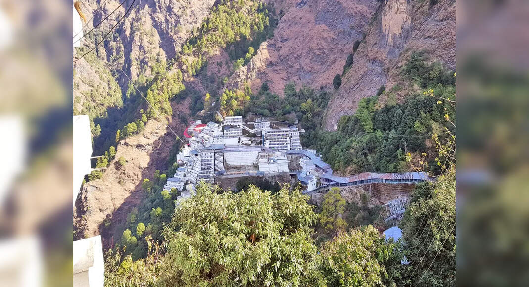 Vaishno Devi Temple: How to reach to Vaishno Devi and other travel tips ...
