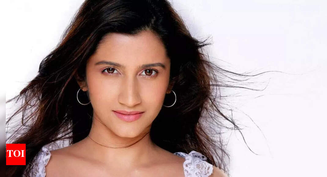 Smilie Suri reacts to nepotism debate; says she is not jealous of ...
