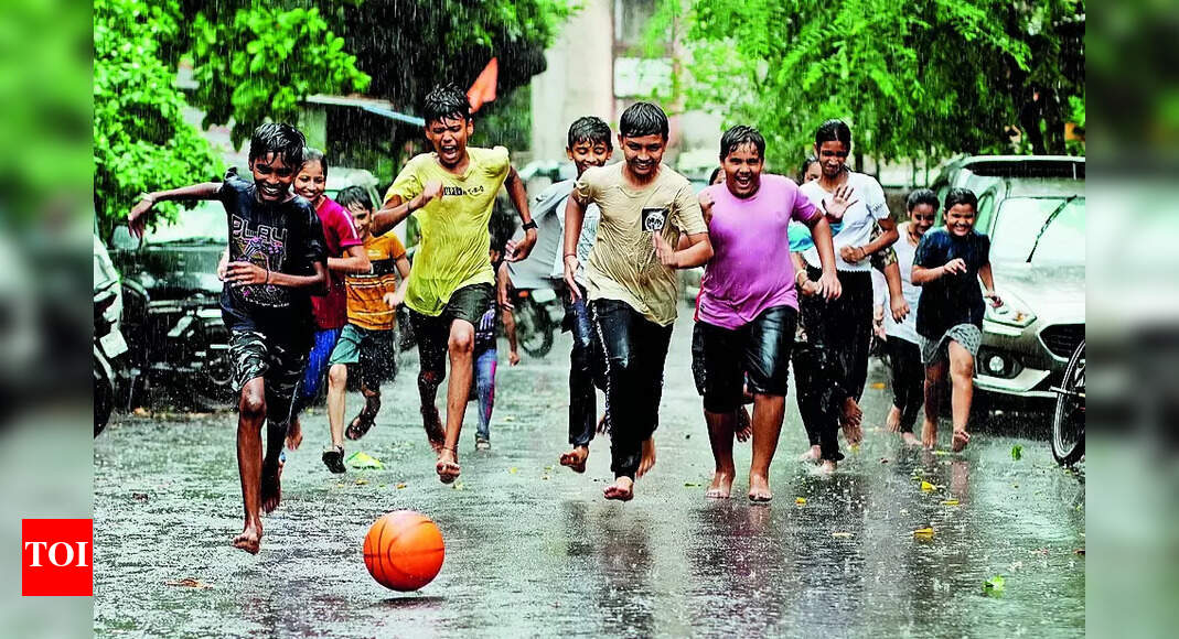 IMD: IMD forecasts 'above normal' monsoon activity in June | Mumbai ...