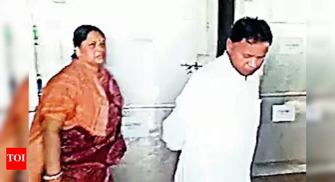 Hours before key meeting, Mohan Charan Majhi was in Odisha hospital ...