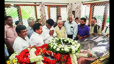 Pt Rajeev Taranath: Pt Rajeev Taranath cremated with state honours in ...