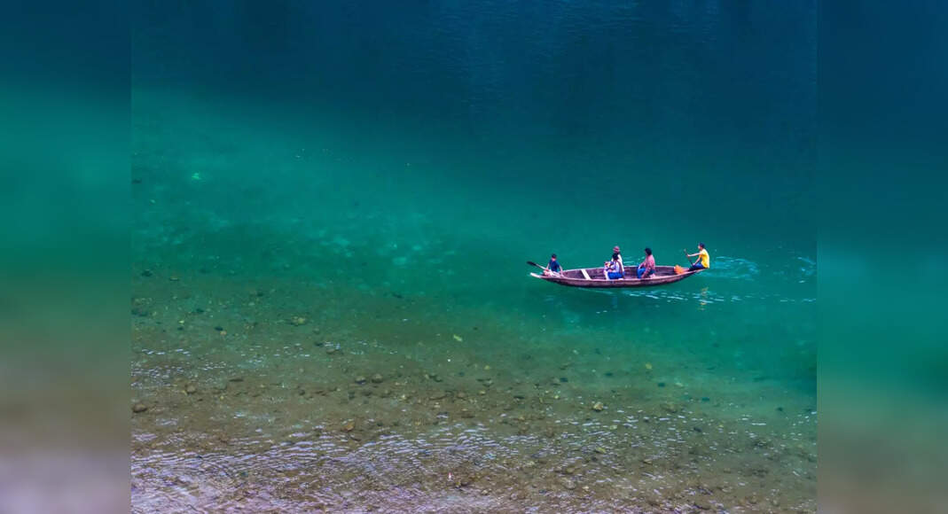 Dawki River: A trip to Meghalaya’s Dawki River, one of the world’s ...