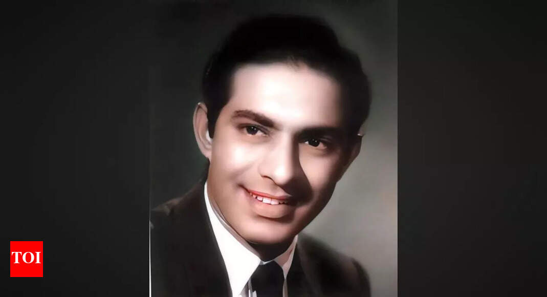 Talat Mahmood's biography gets a new avatar in Theatre - Times of India