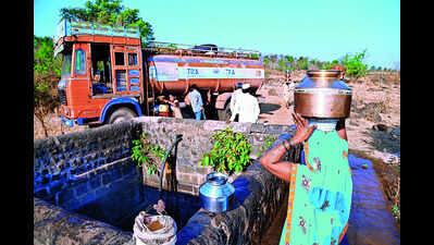 Water Tankers: Record 399 tankers supply water in rural Nashik areas ...