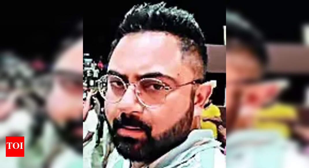Soham Chakraborty Soham Surrenders Gets Bail Kolkata News Times Of India