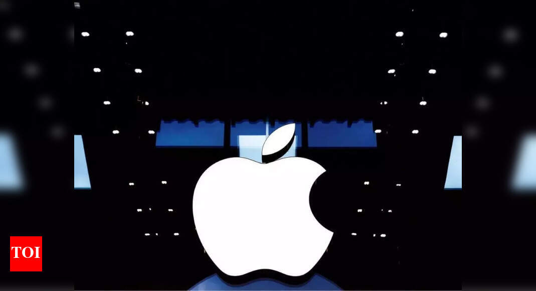 Women sue Apple over salary discrimination: Here’s how the ‘company ...