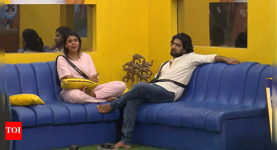 Bigg Boss Malayalam 6: Gabri reacts to Jasmin's father taking away his ...