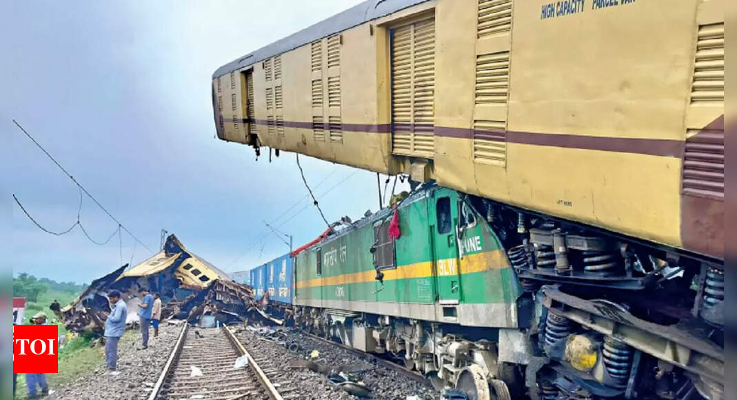What caused Kanchenjunga Express crash? Railway board cites human error ...