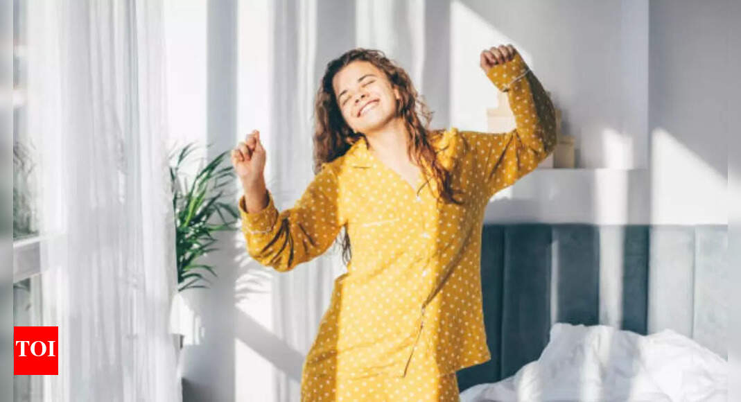 How to avoid monday morning dread after a weekend out - The Times of India